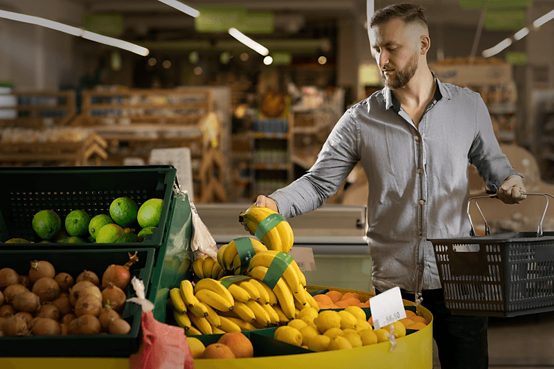 Sustainable formable paper for fruit bands & labels | Billerud