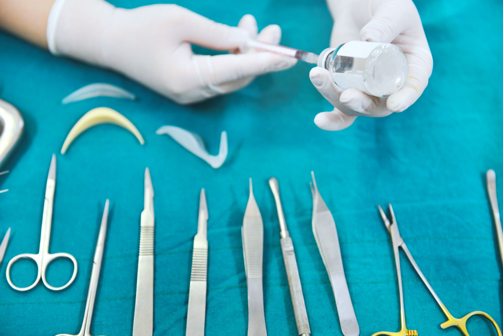 Safe and sustainable packaging for medical devices